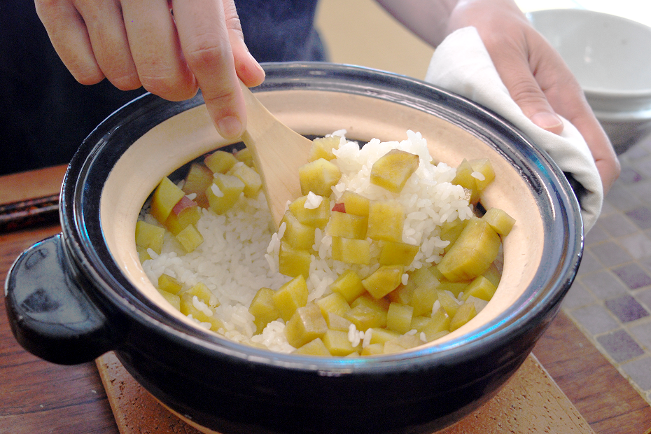how to cook traditional japanese rice