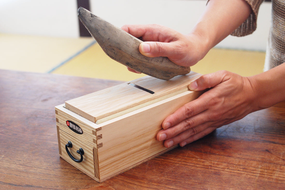 How to Make Bonito Extract Dashi, the Base of Japanese Cuisine ...