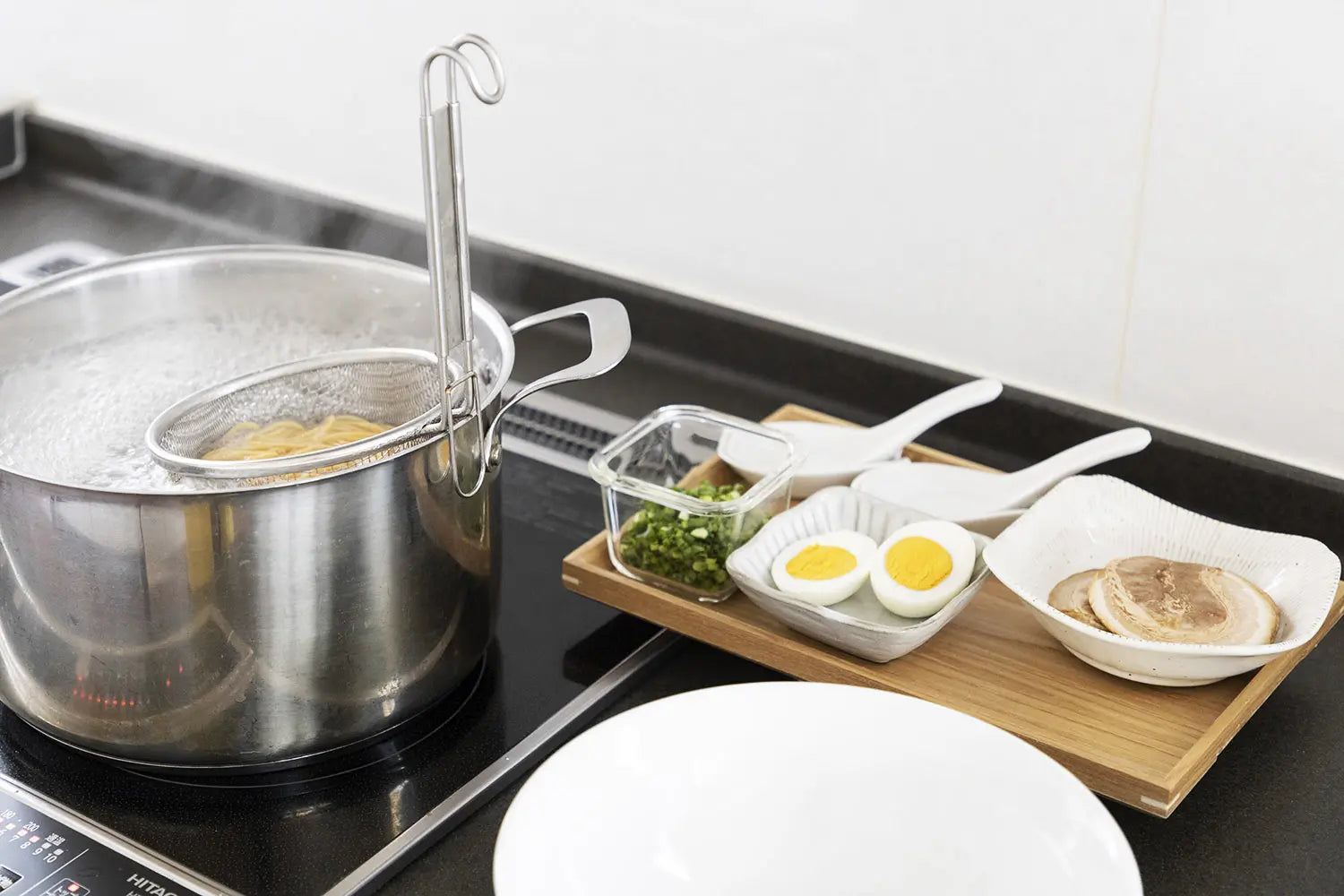 Ramen Strainer: A Wonderful Tool for Ramen Fans – Globalkitchen Japan